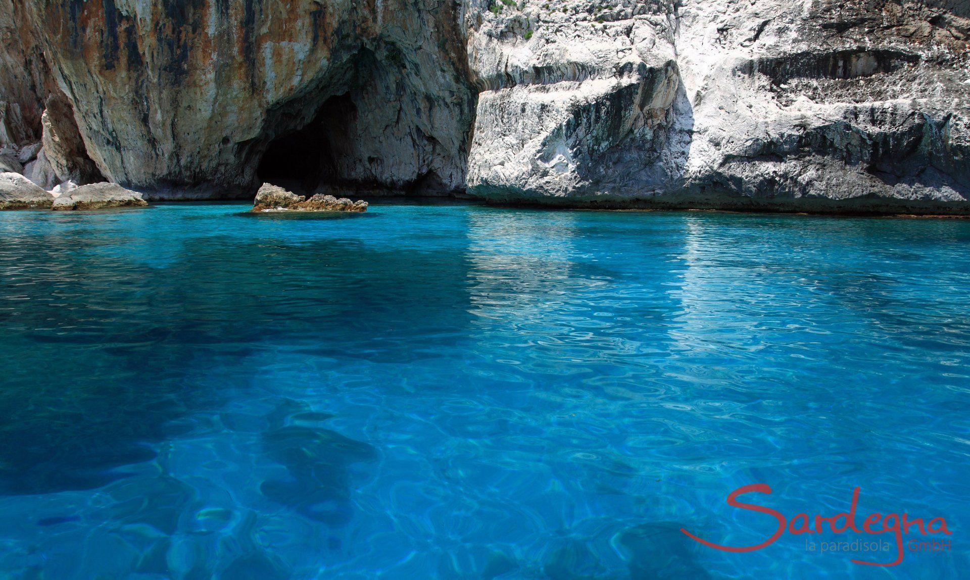 Sardinia’s caves and grottoes: mysterious and adventurous | discover ...